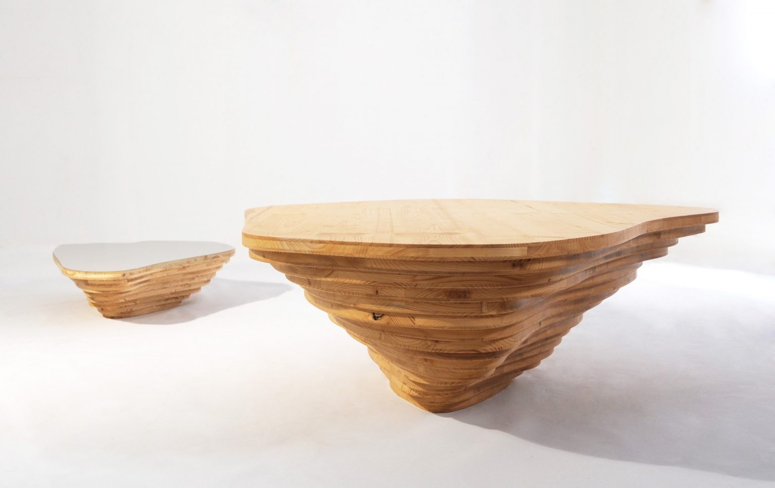 Button Tables by Barber & Osgerby for B&B Italia - Sohomod Blog