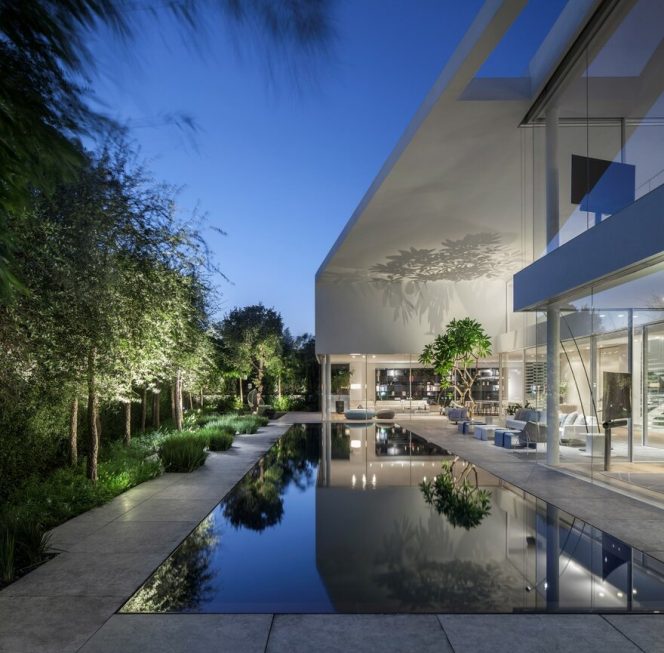 The Grenadier House by Altius Architecture in Toronto, Canada - Sohomod ...