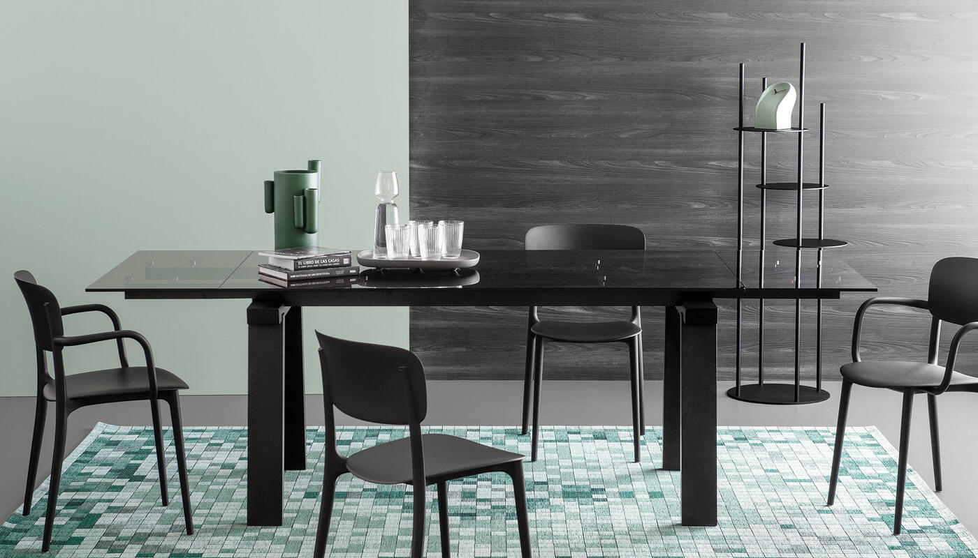 Calligaris Levante W55.1"/86.6" Rectangular Dining Table, Transparent ...